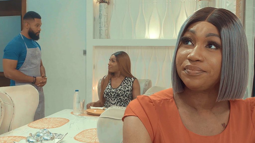 The Everyday Busy Boss Hired A Private Chef To Cook For Her But He ...